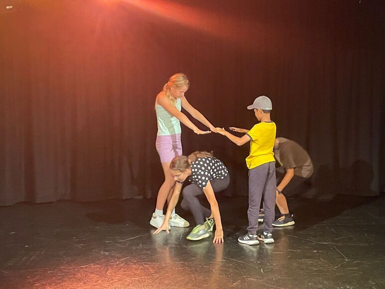 Abbs Cross Summer School 2022 - News - Abbs Cross Academy